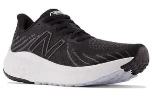 NEW BALANCE Fresh Foam X Vongo V5 - Black/white