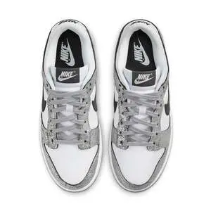 Nike Dunk Low "golden Gals" Sneakers - Silvergray/white