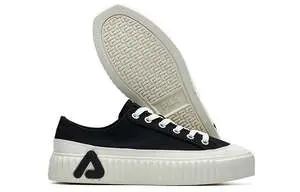FILA Gear Canvas Lace-up Low Top Sneakers