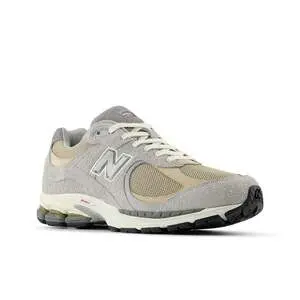 NEW BALANCE 2002r Lace Up Sneakers - Grey/yellow
