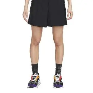 Nike Essential Shorts