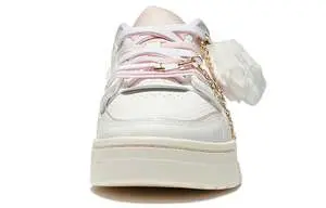 LI-NING Lace-up Sneakers With Chain Detail