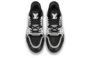 LOUIS VUITTON Trainers - Black/grey/white