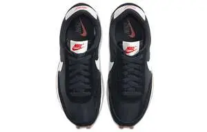 Nike Daybreak Vintage Low Top Sneakers - Black/summit White-off Noir