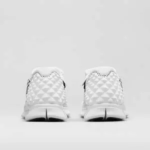 Nike Free Orbit 2 Sneakers - Default Color