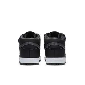 Nike Dunk Mid Pro Iso Sb 'orange Label' Sneakers - Black
