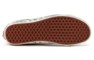 VANS Old Skool Low Top Sneakers