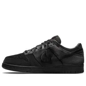 Nike X Dover Street Market Dunk Low Velvet - Black