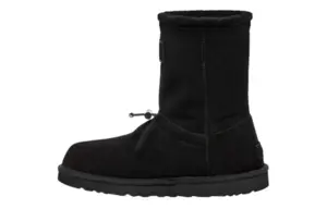 UGG Classic Short Toggler Boots - Black