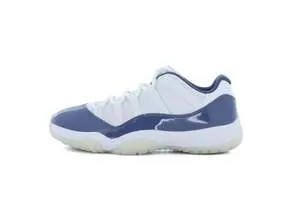 JORDAN Air Retro Low - White/midnight Navy/diffused Blue