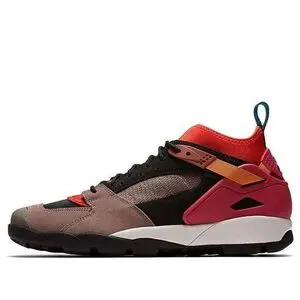 Nike Revaderchi Sneakers