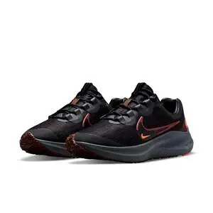 Nike Zoom Winflo Shield Sneakers