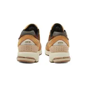 NEW BALANCE 2002r Gore-tex Sneakers