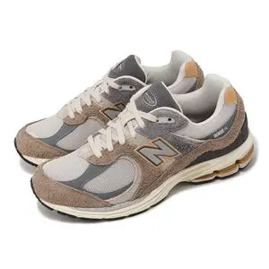 NEW BALANCE 2002r Sneakers - Khaki/grey/beige
