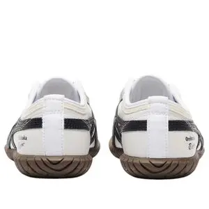 Onitsuka Tiger Tsunahiki Slip-on Sneakers