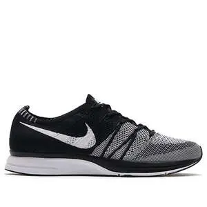 Nike Flyknit Trainer 2018 "oreo" Sneakers