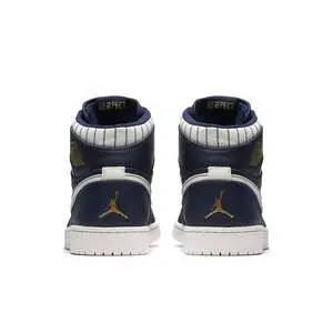JORDAN 1 Retro High 'jeter' Sneakers