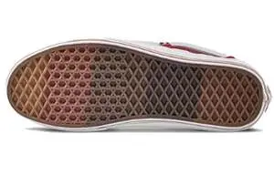 VANS Old Skool Cap Lx 'regrind' Low Top Sneakers - Red/white