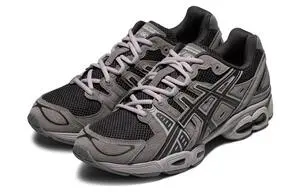 Asics Gel-nimbus Sneakers