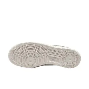 Nike Force 1 '07 Sneakers