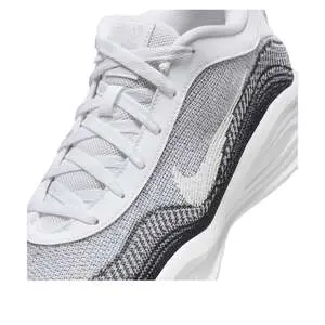 Nike Zoom Gt Hustle Academy Ep Sneakers - White/black/light Bone