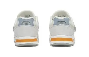 NEW BALANCE 530 Sneakers - White/grey