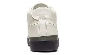 Onitsuka Tiger Fabre Classic Mt Mid Top Sneakers