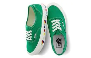 VANS Authentic Low Top Sneakers With Heart Detail - Green