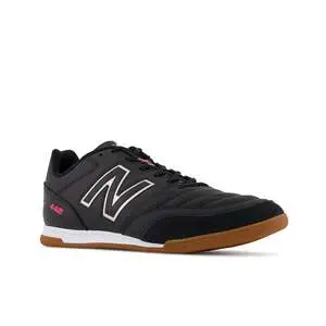 NEW BALANCE 442v2 Team Indoor Soccer Shoes - Black/white