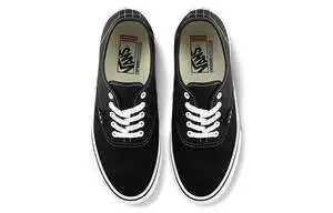 VANS Skate Classics Authentic Sneakers - Black