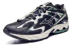 Mizuno Wave Solar V2 Lifestyle Low Top Sneakers