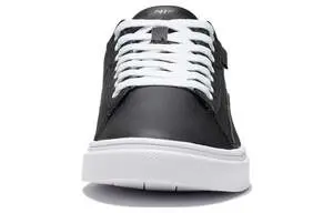 LI-NING Classic Skateboarding Low Top Sneakers - Black