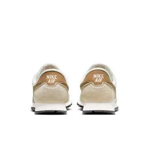 Nike Pegasus 83 Premium Sneakers - Grey/limestone/sail