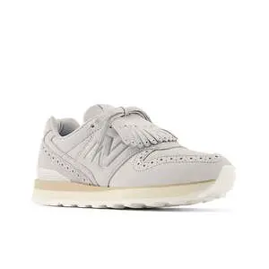 NEW BALANCE 996 Tassels Sneakers - Grey