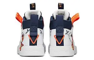 ANTA X Snoopy Skateboarding Series Sneakers