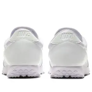 Nike Daybreak Sneakers - White/purple