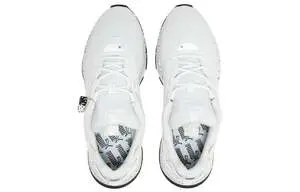PUMA Mirage Sport Tech Low Top Sneakers - White/black