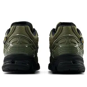 NEW BALANCE 1906r Cordura Sneakers - Olive/black