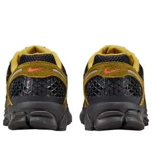 Nike Zoom Vomero 5 Sneakers