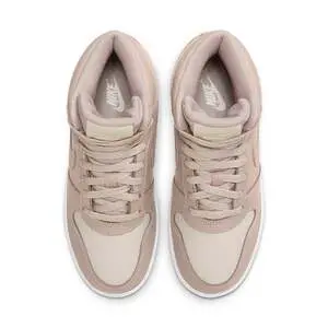 Nike Ebernon Mid-top Sneakers - Pink