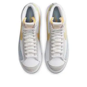 Nike Blazer Mid '77 Vintage Sneakers