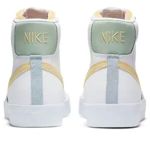 Nike Blazer Mid '77 Vintage Sneakers - Graywhitepink