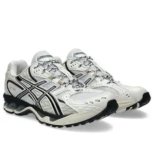 Asics Gel-nimbus .1 Sneakers - White/ivory