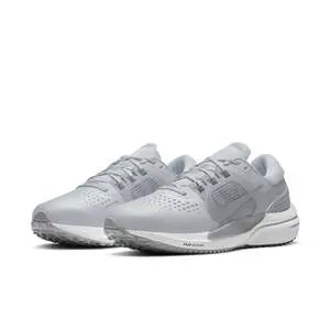 Nike Zoom Vomero 15 Sneakers