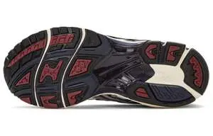 Asics Gel-kayano Legacy Sneakers - White/black