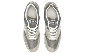 NEW BALANCE Made In The Usa - Grey
