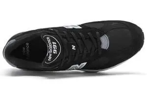 NEW BALANCE 991 Sneakers - Black