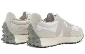 NEW BALANCE Noritake X 327 Low Top Sneakers - Gray/white