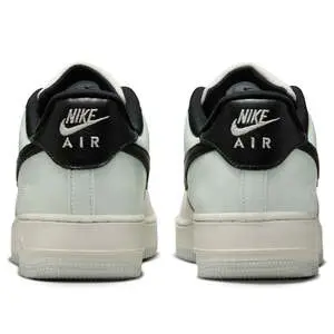 Nike Force 1 Gore-tex Sneakers