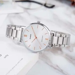 Casio Quartz Analog Watch With Stainless Steel Bracelet - Silver